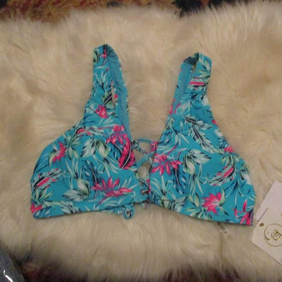 Cyn & Luca | Swim | Tropical Teal Swim Top With Laced Back Nwt | Poshmark